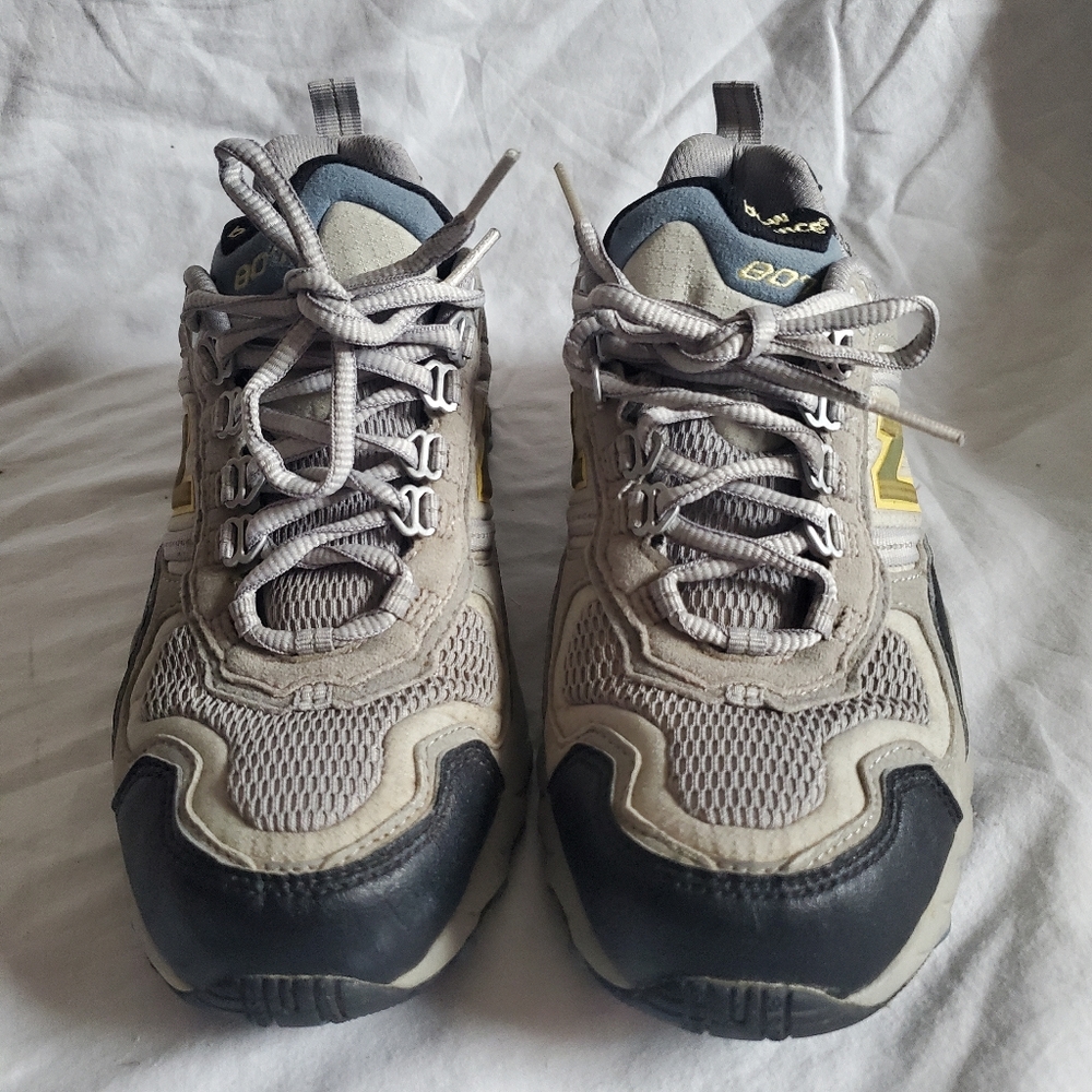 New Balance 807 All Terrain Sneakers Size 6.5. - Gem